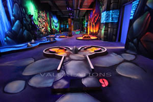 MINI GOLF BLACKLIGHT FLUO INTERIEUR, INDOOR :! 2 modèles proposés